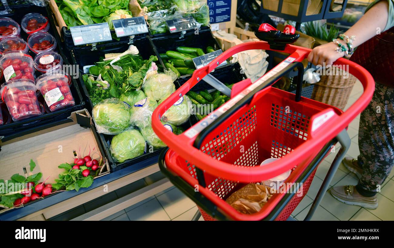 Carrefour supermarket interior shoppers hi-res stock photography and ...
