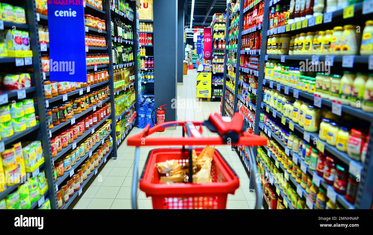Carrefour supermarket interior shoppers hi-res stock photography and ...