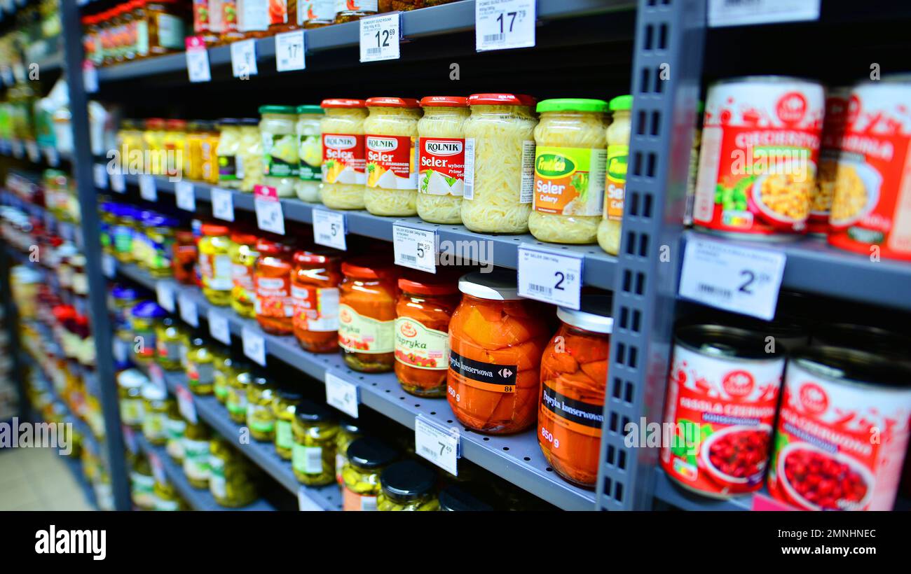 Carrefour supermarket interior shoppers hi-res stock photography and ...