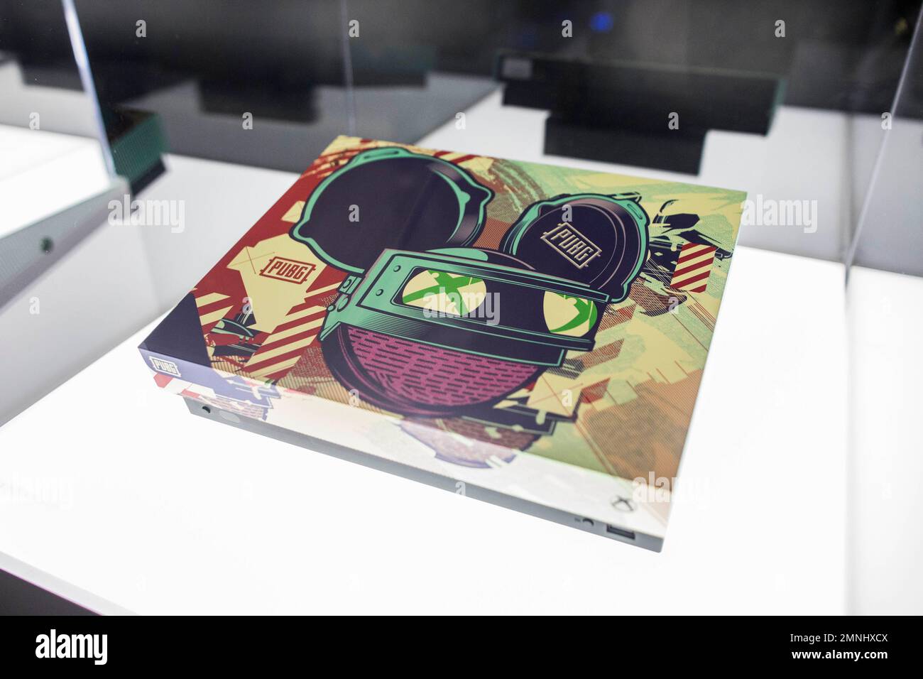 IMAGE DISTRIBUTED FOR XBOX - The deadmau5 custom Xbox One X console at ...