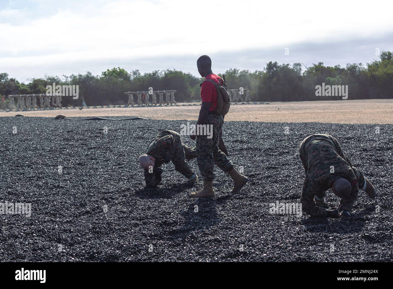 U.S. Marine Corps recruits with Charlie Company, 1st Recruit Training ...