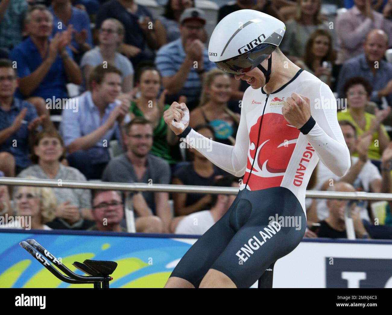 England's Charlie Tanfield jubilates after winning gold in the Men's ...