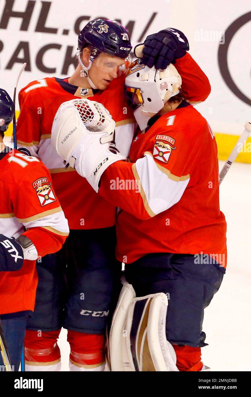Florida Panthers center Nick Bjugstad (27) and goaltender Roberto ...