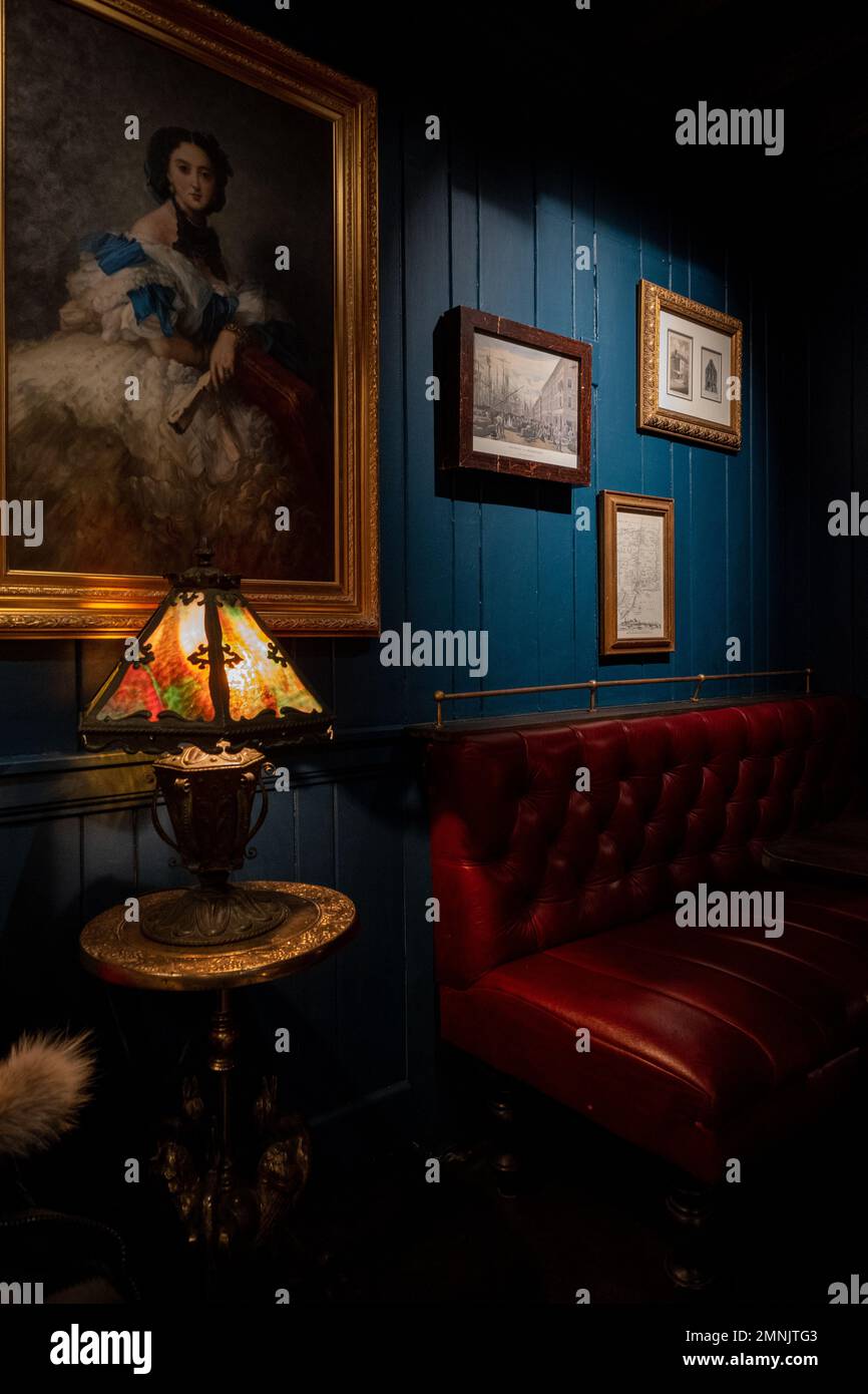 The tavern was originally opened in 1762 as the Queen's Head Tavern by ...