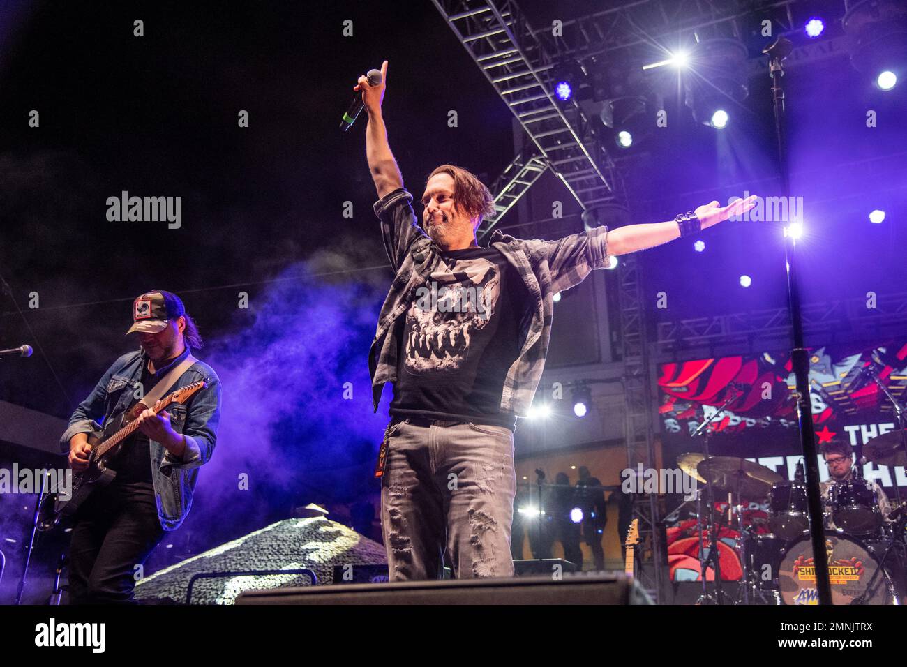 Gabe Aranda performs with The Stowaways on board the Carnival Magic ...