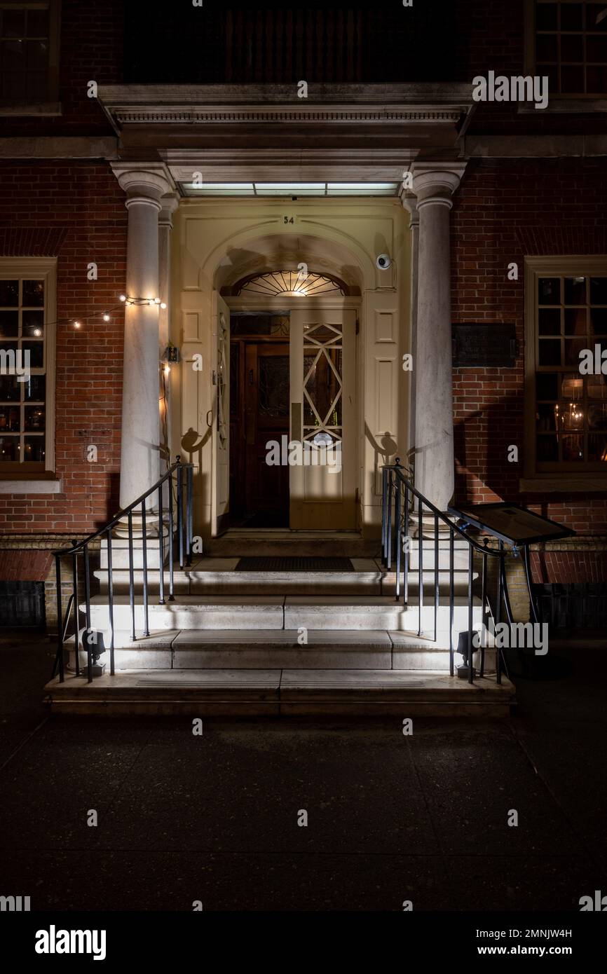 The tavern was originally opened in 1762 as the Queen's Head Tavern by ...