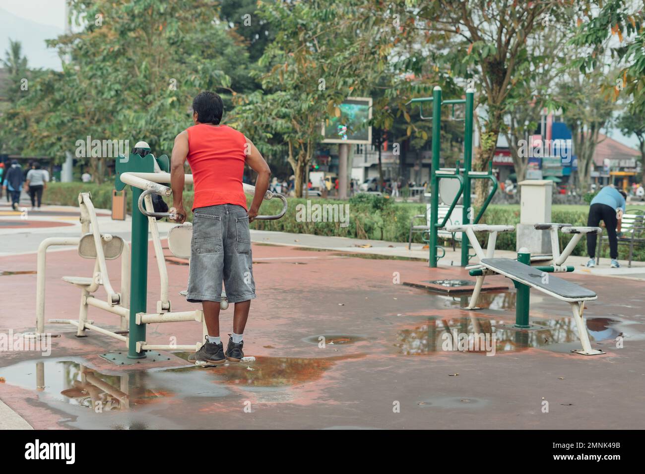 Salatiga, Indonesia - Circa 2023: Residents exercise morning jogging ...