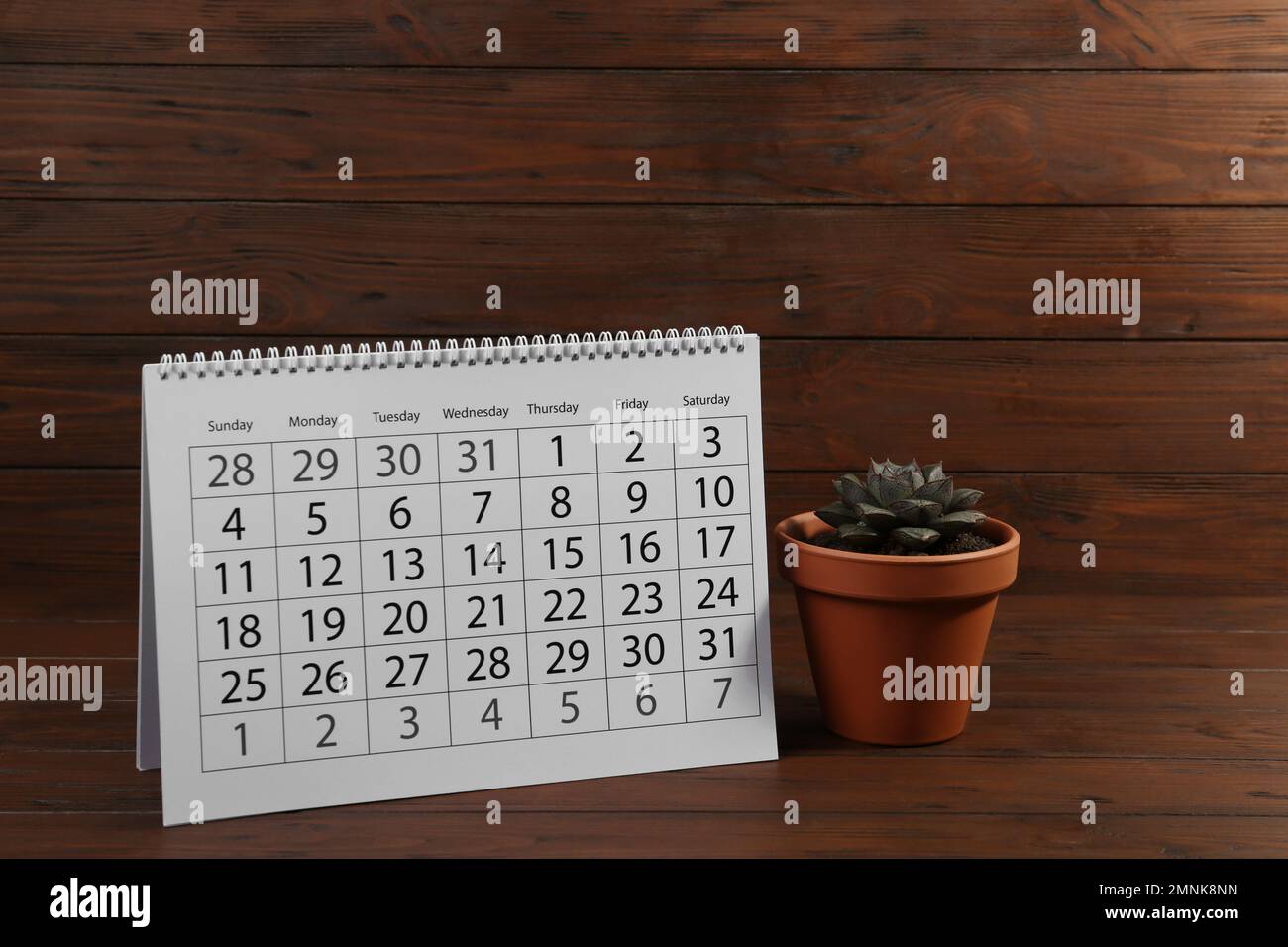 Beautiful desk calendar hi-res stock photography and images - Alamy
