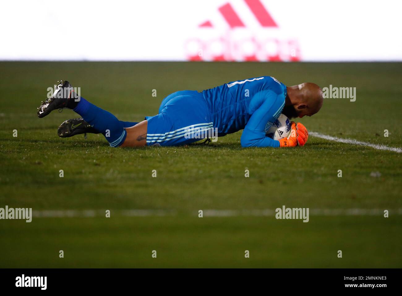 Colorado Rapids goalkeeper Tim Howard (1) in the second half of an MLS ...