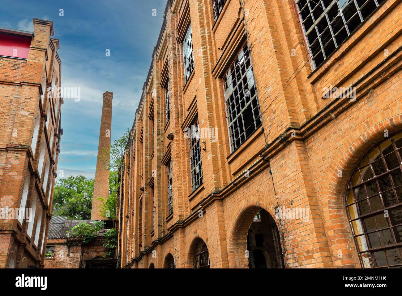 Old sugar mill ruins hi-res stock photography and images - Alamy