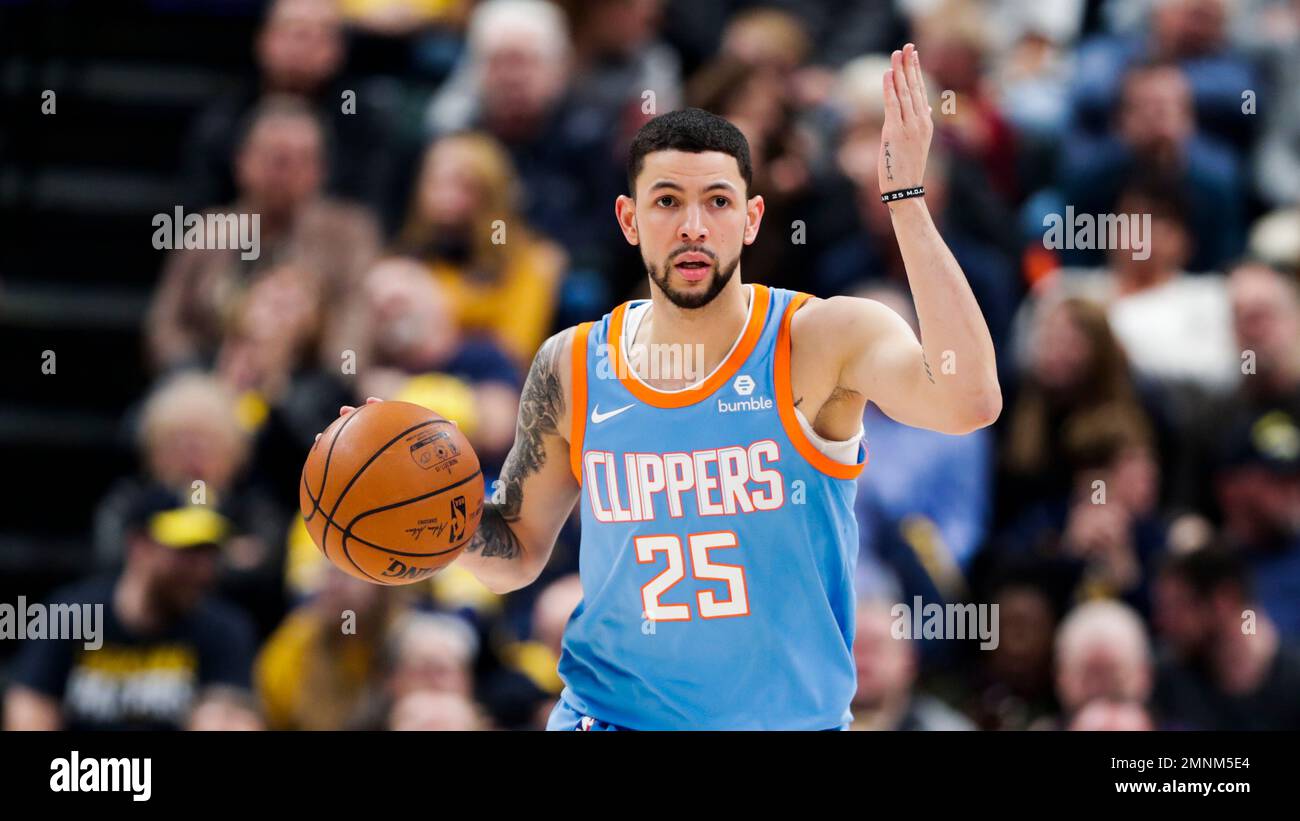 Los Angeles Clippers guard Austin Rivers (25) plays against the Indiana ...