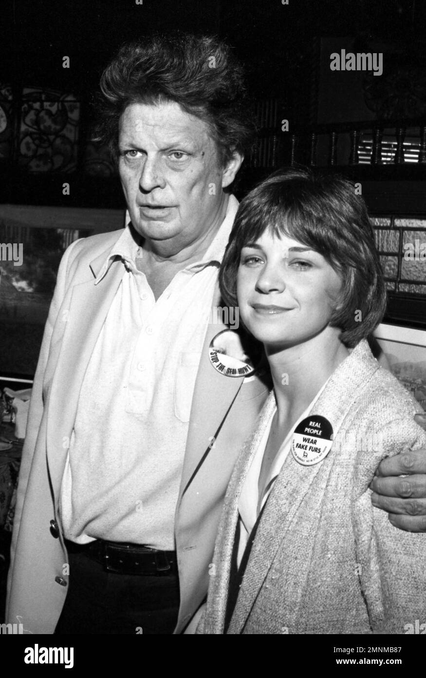 File Photo Cindy Williams Has Passed Away Cleveland Amory And Cindy Williams Circa 1980s