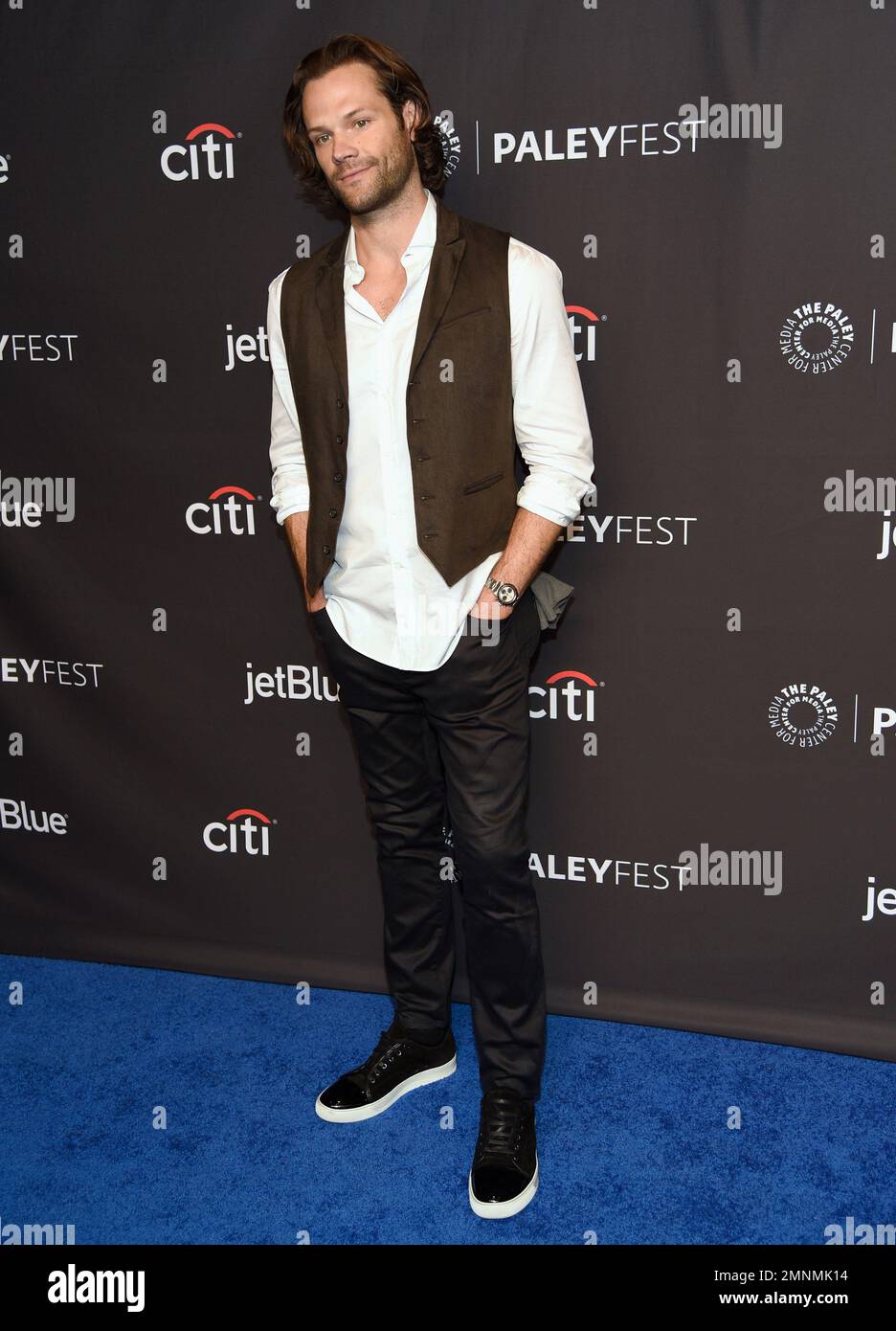 Jared Padalecki arrives at a screening of "Supernatural" during the ...
