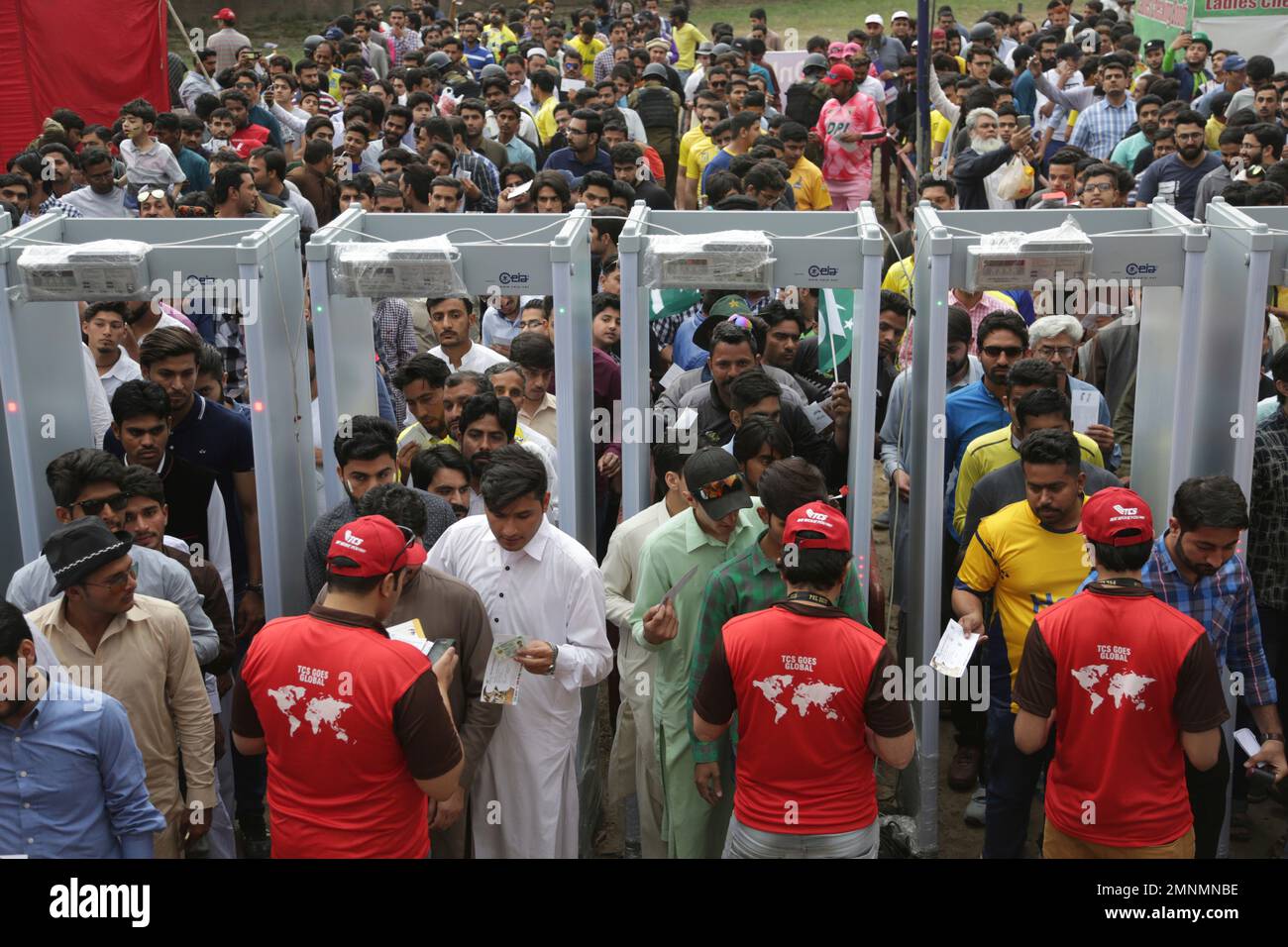 Psl cricket hi-res stock photography and images - Alamy