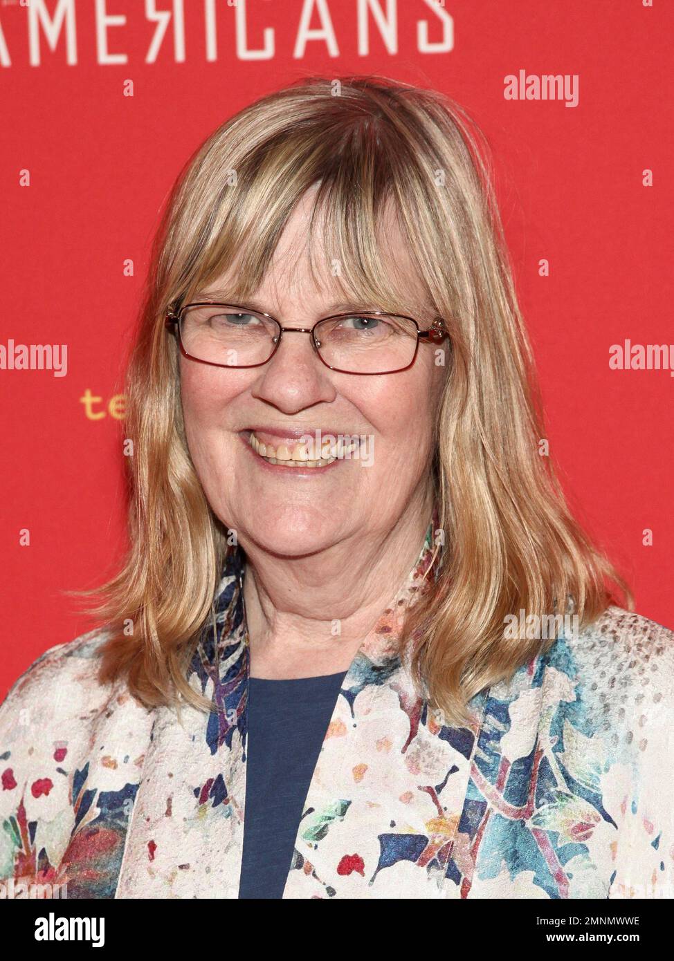 Mary Rae Thewlis attends the premiere of FX Networks' "The Americans ...