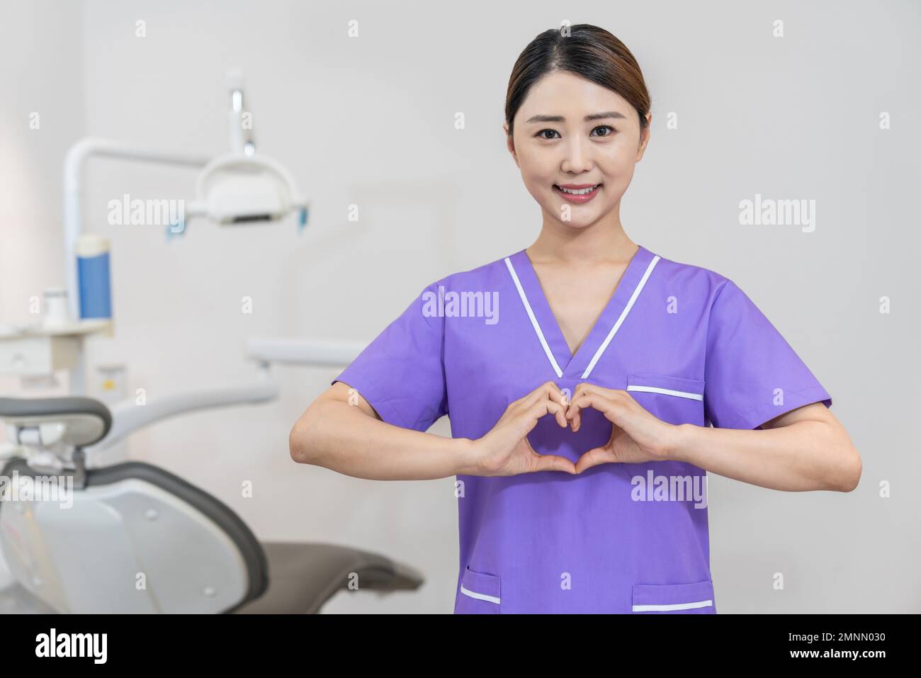 The doctor at the clinic work Stock Photo - Alamy