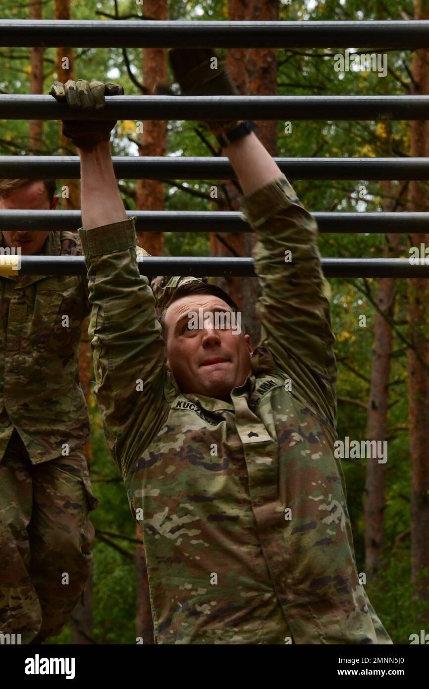U.S. Soldiers assigned to Bull Troop, 1st Squadron, 2nd Cavalry ...