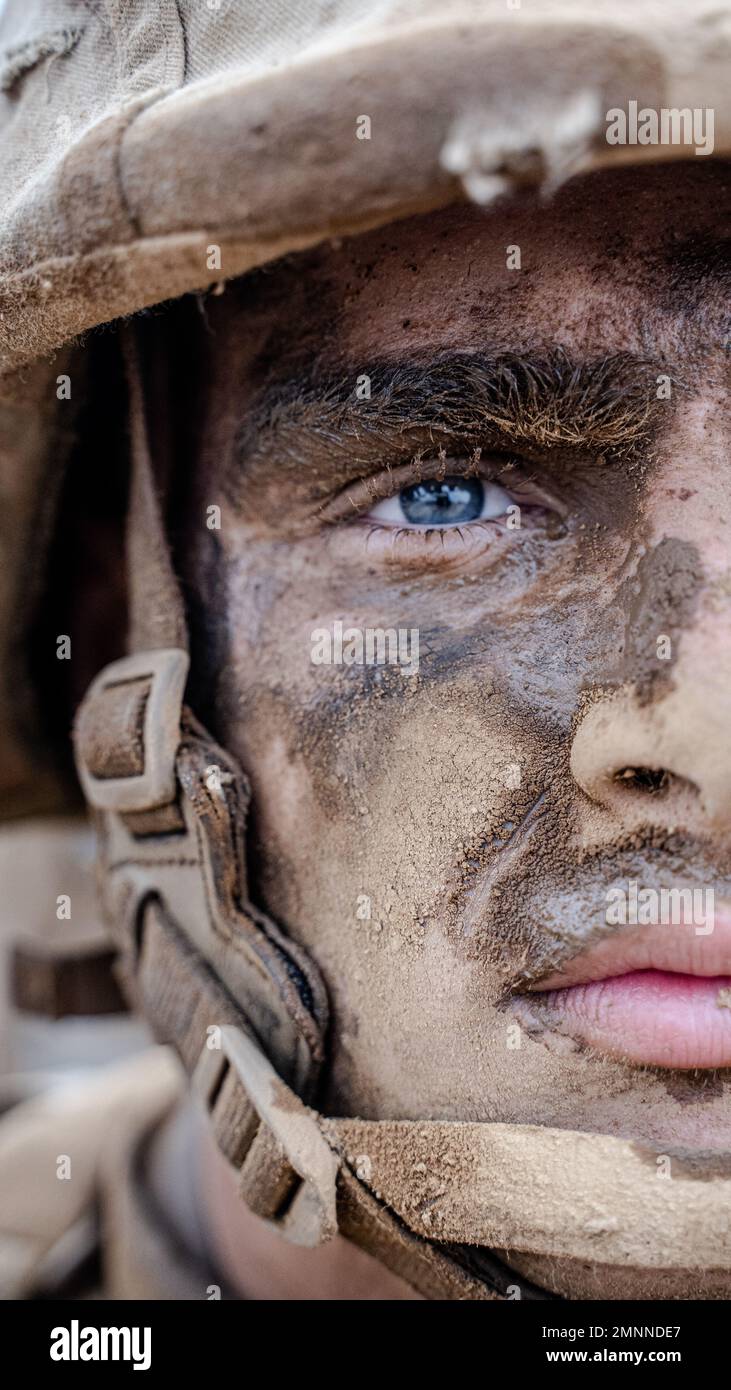 A U.S. Marine Corps recruit with Echo Company, 2nd Recruit Training ...