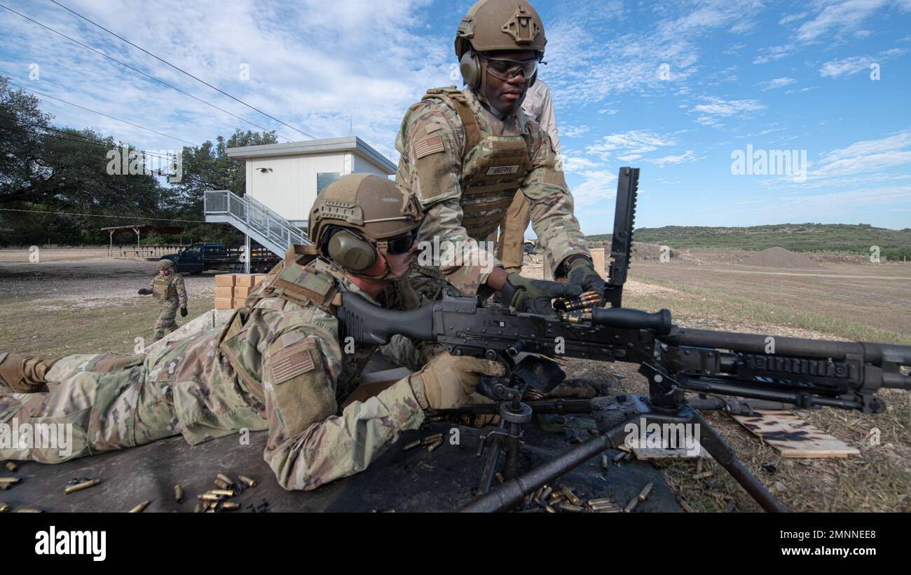 Live firing exercise hi-res stock photography and images - Alamy