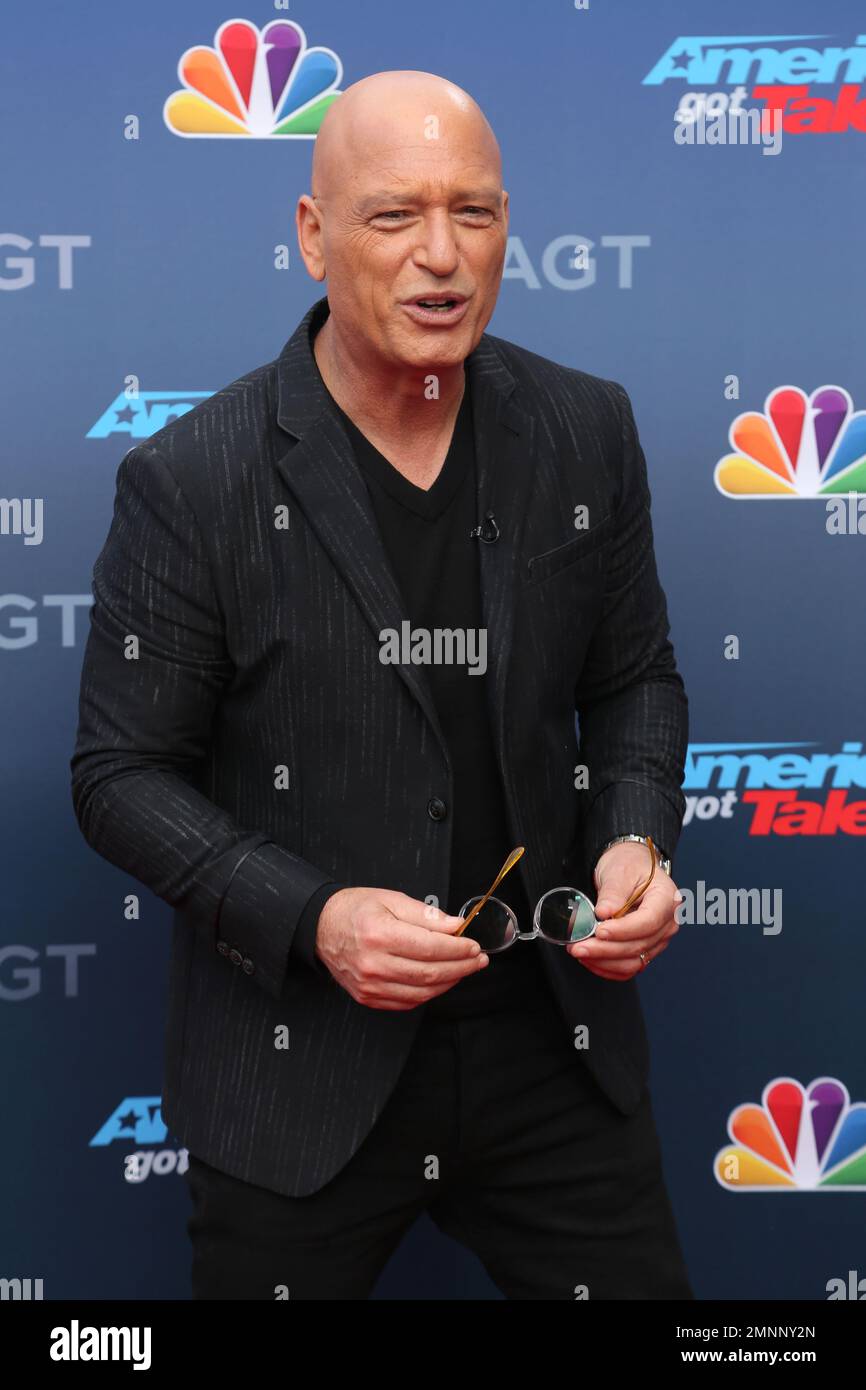 Howie Mandel arrives at the "America's Got Talent" Season 13 Kick-Off ...