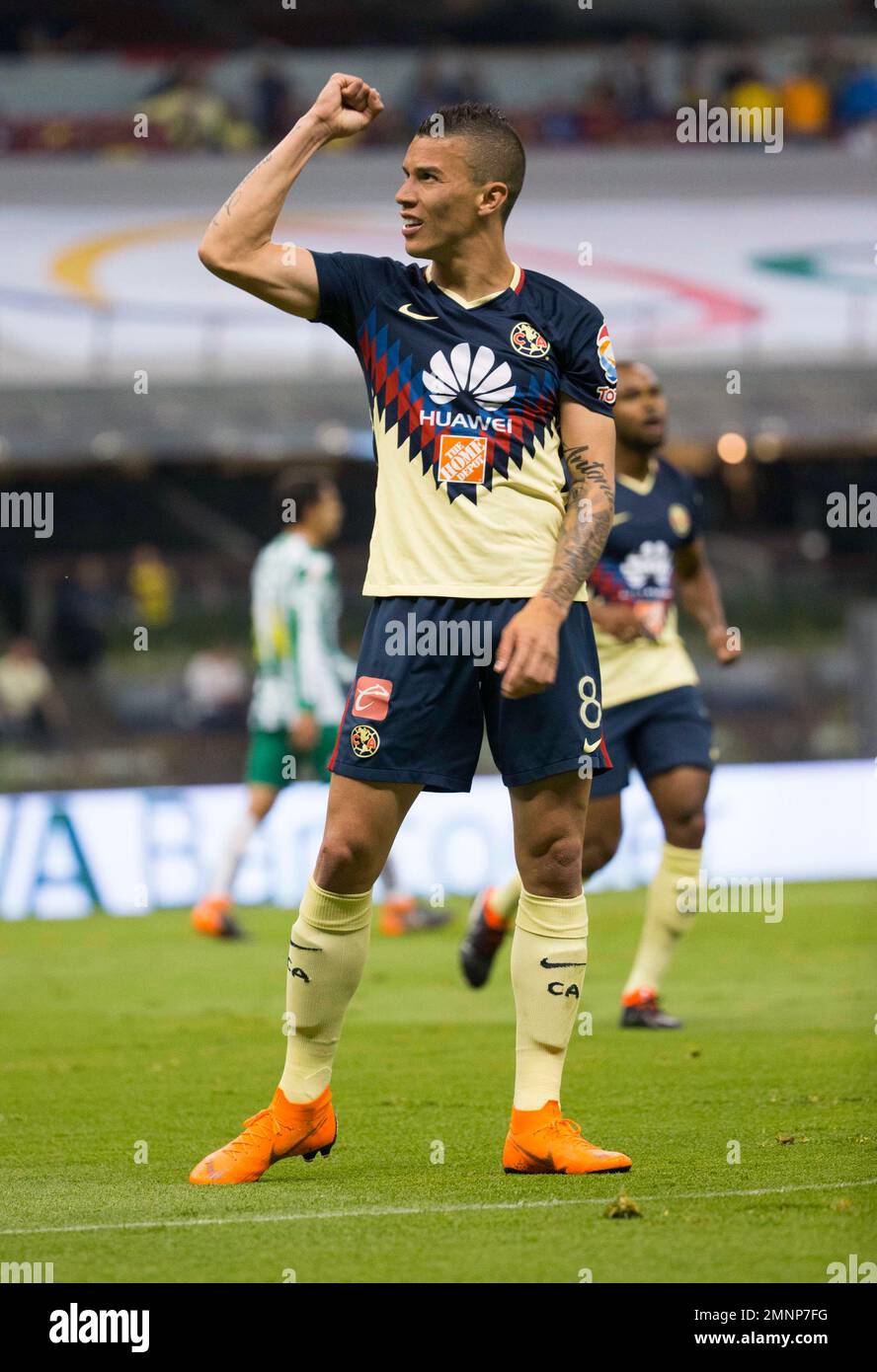America's Andres Uribe celebrates after scoring against Leon during a ...