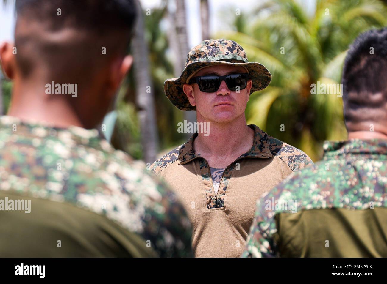 U.S. Marine Corps Gunnery Sgt. Jonathan Bumpus, a platoon sergeant with 1st Reconnaissance ...
