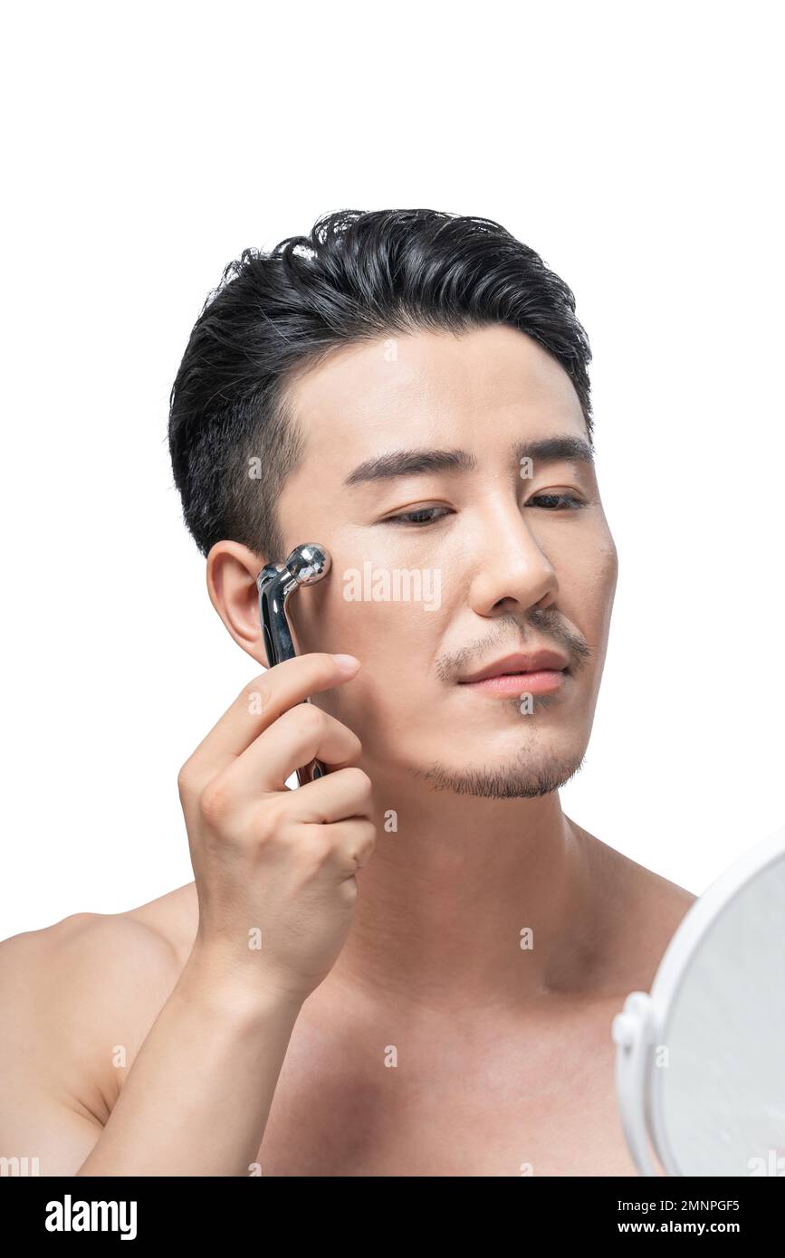 Mens beauty hi-res stock photography and images - Alamy
