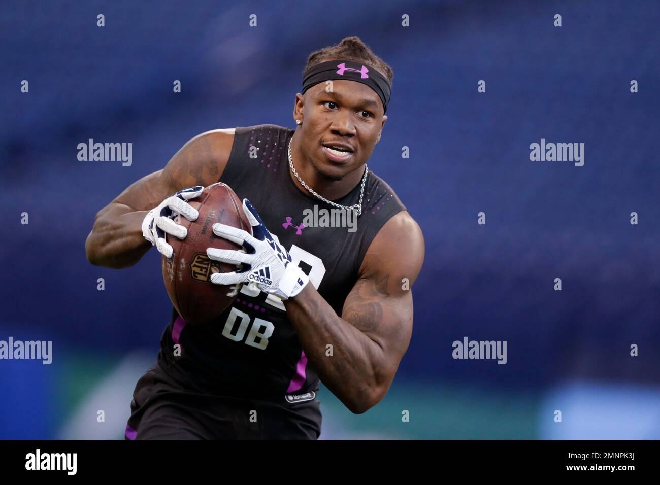 Wisconsin defensive back Nick Nelson runs a drill at the NFL football ...