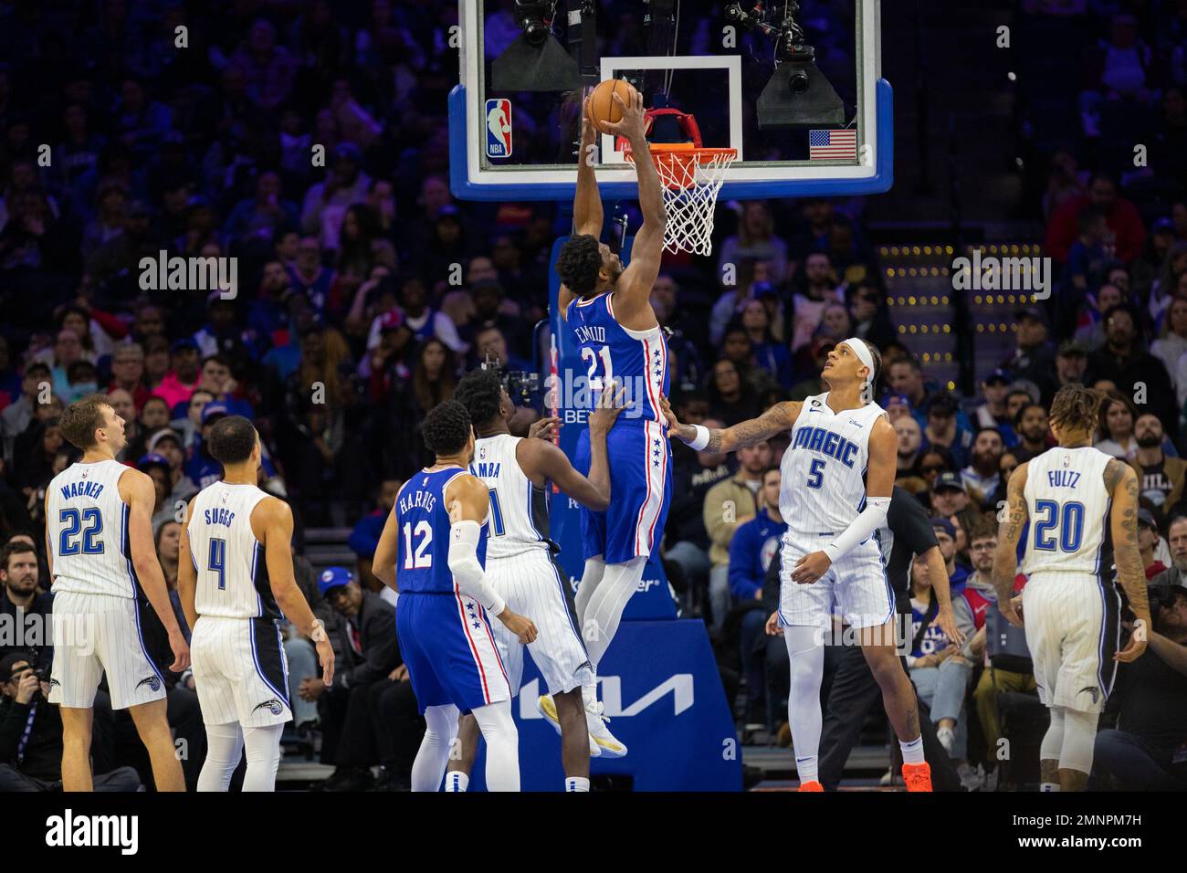 Joel Embiid Dunk