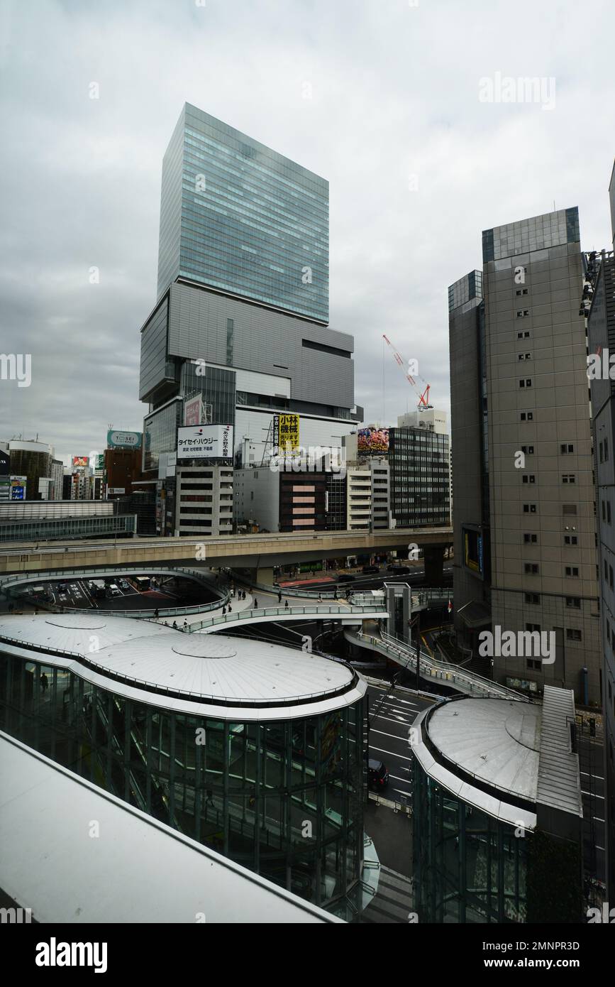 The modern Shibuya Stream building in Shibuya, Tokyo, Japan Stock Photo ...