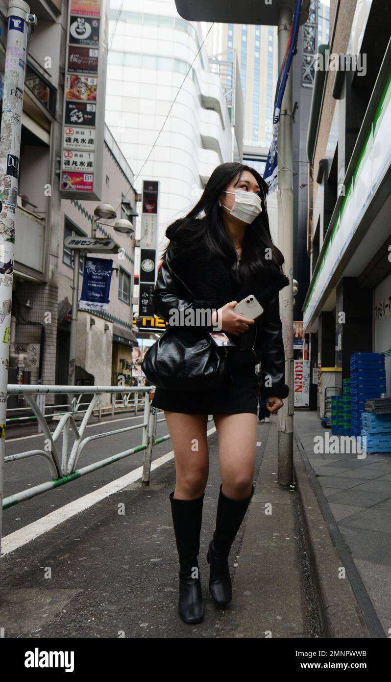 A fashionable Japanese woman in Shibuya, Tokyo, Japan Stock Photo - Alamy