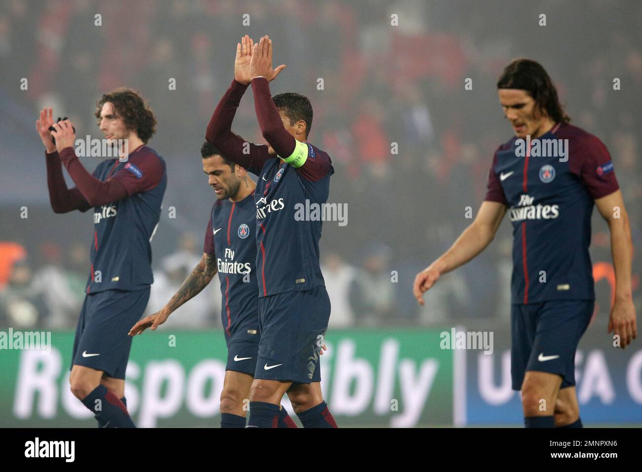 PSG players greet fans after losing the Champions League round of ...
