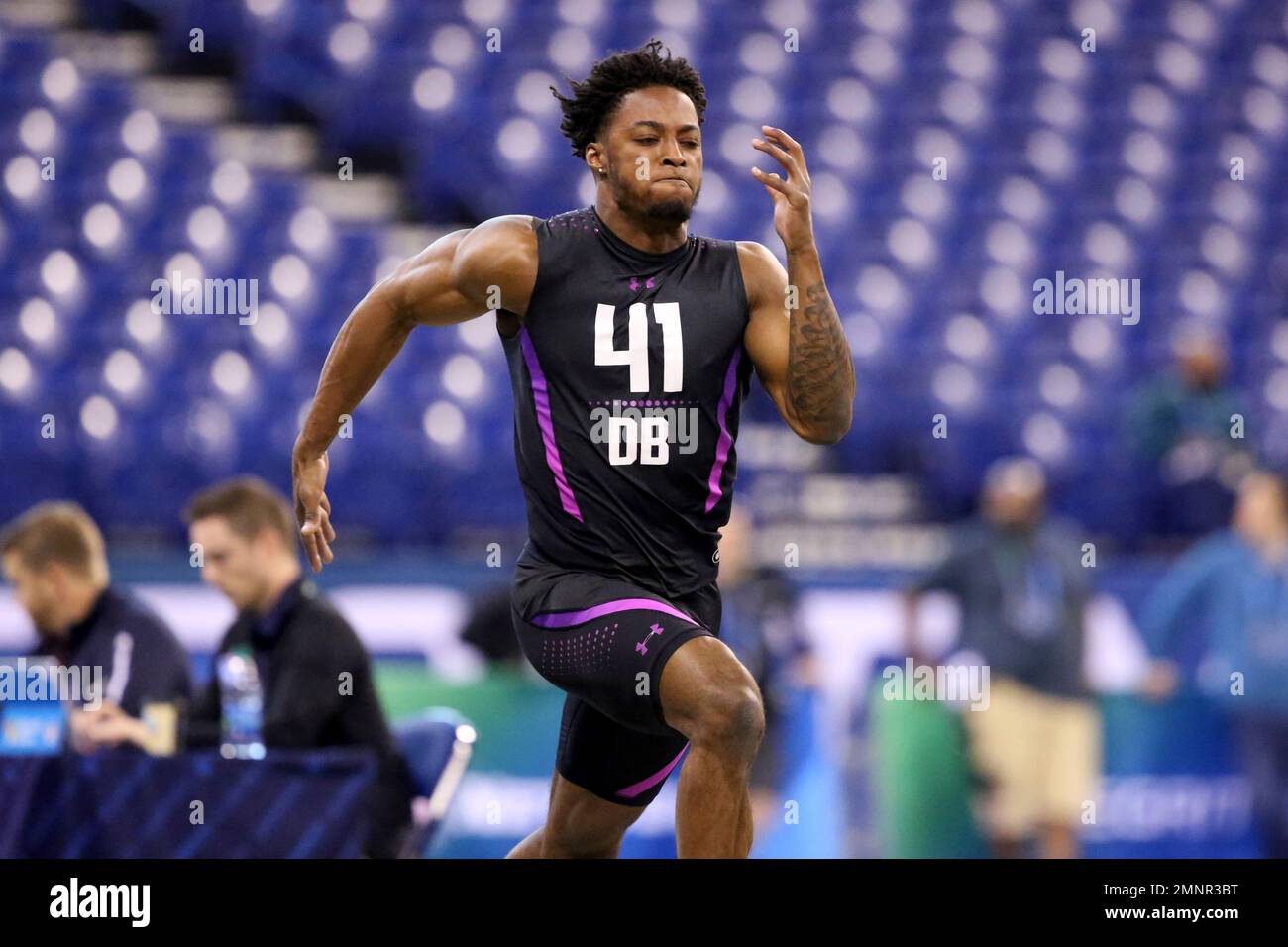 Ohio State defensive back Denzel Ward runs the 40 Yard Dash at the 2018 ...
