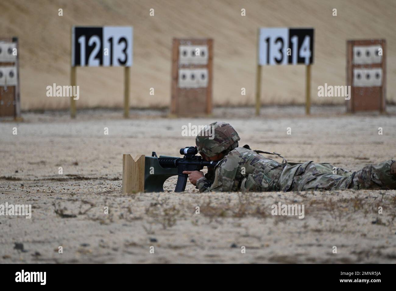 The soldiers from the 104th Engineer Battalion are at the Fort Dix ...