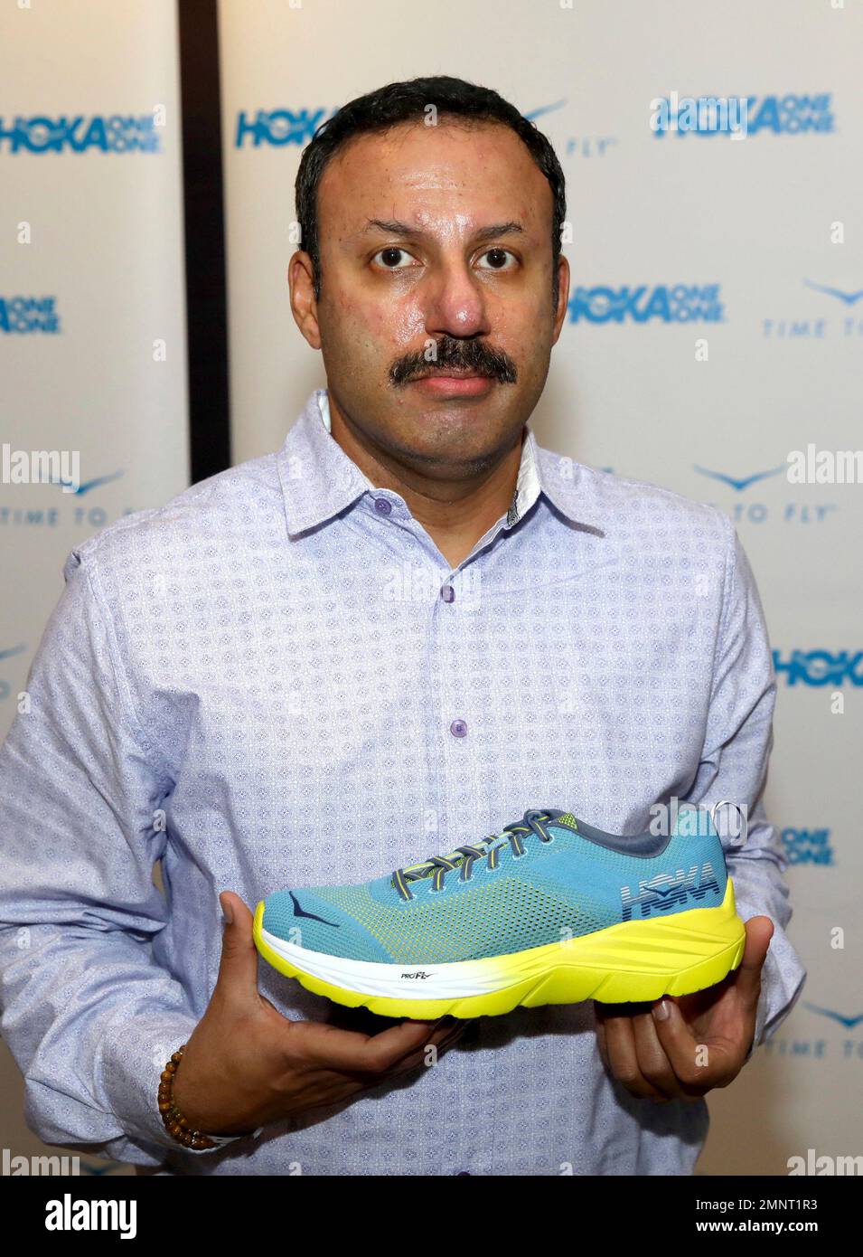 Rizwan Manji attends Day 2 of the Kari Feinstein Style Lounge at the ...