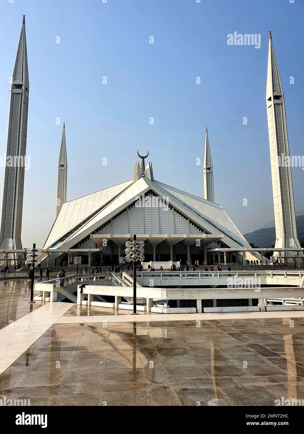 Faisal Mosque , Islamabad, Pakistan Stock Photo - Alamy