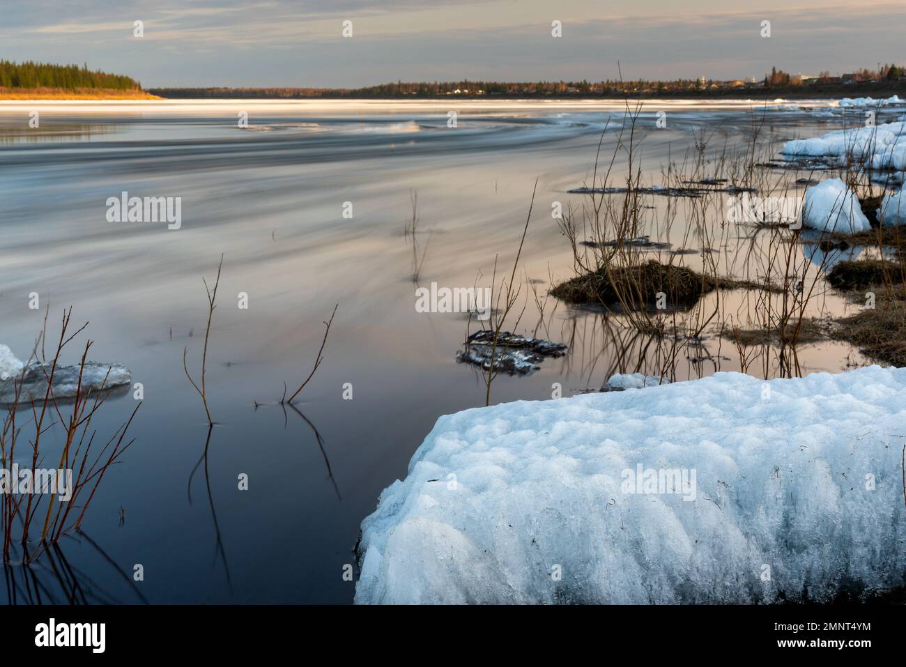 Spring ice melts without moving against the background of the movement ...