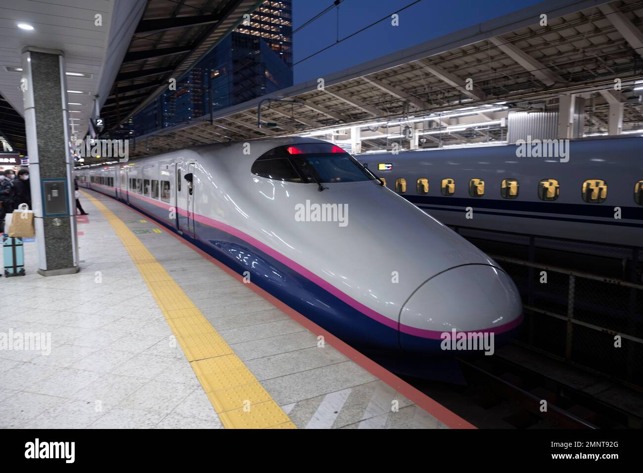 E2 series shinkansen hi-res stock photography and images - Alamy
