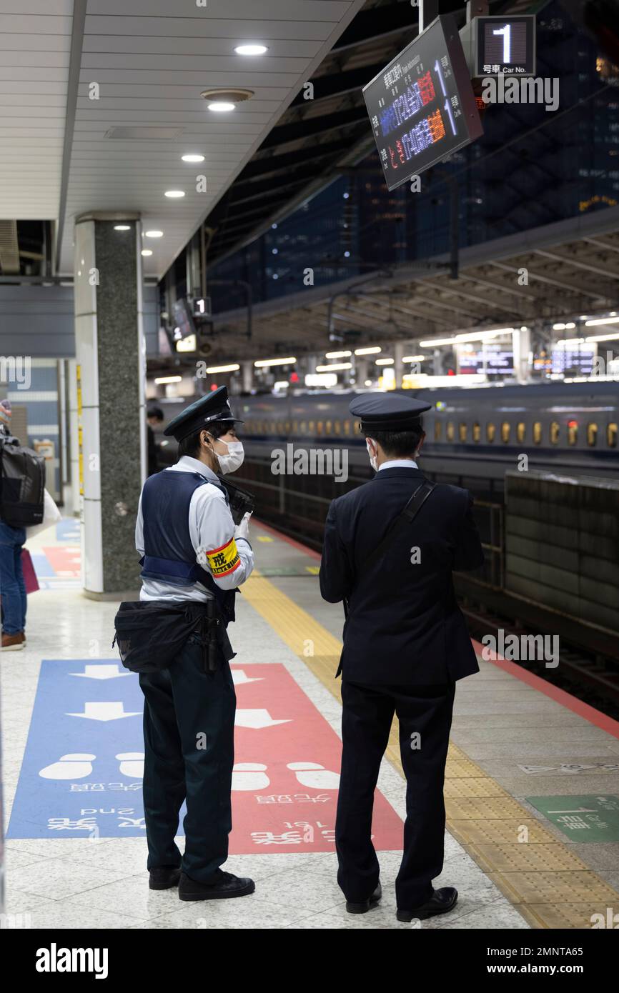Tokyo, Japan. 27th Jan, 2023. JR East crew members prepare a E5 series ...