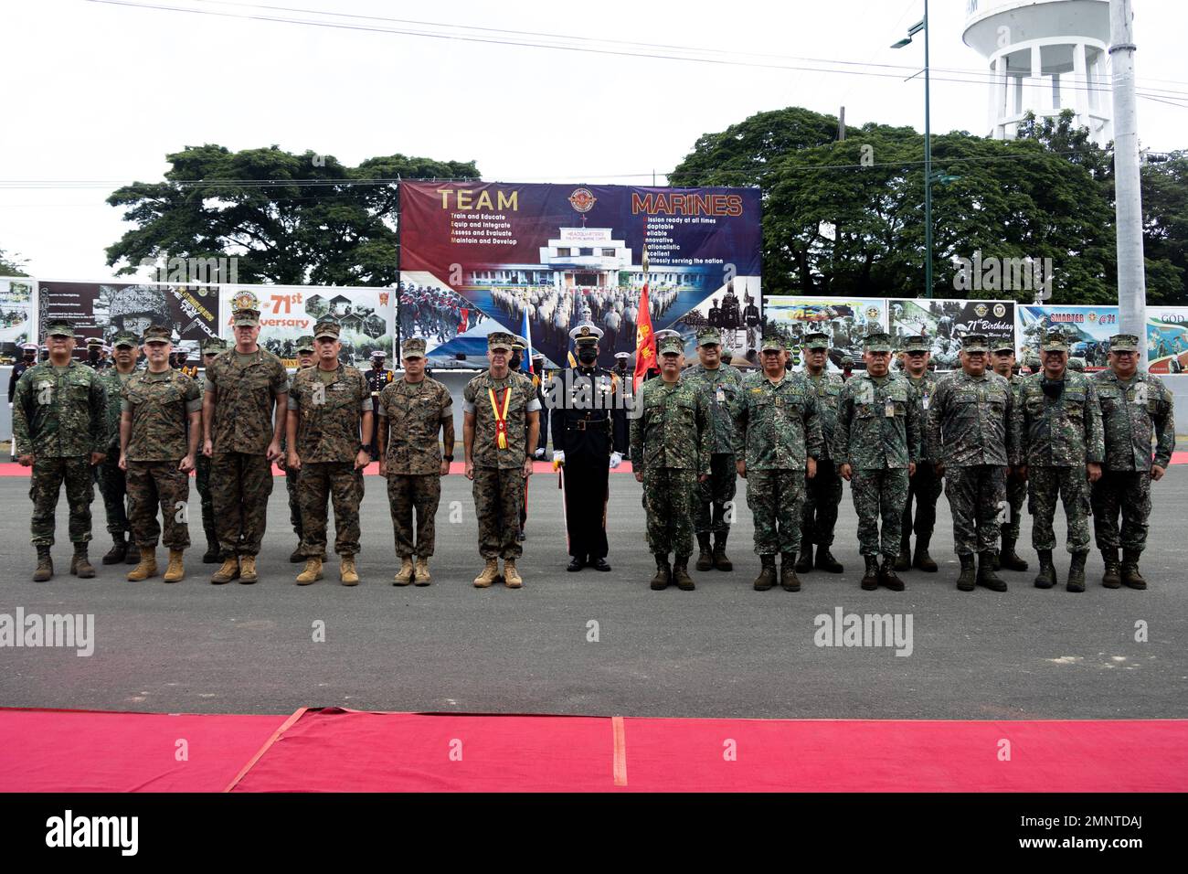 Philippine and U.S. Marine Corps leaders stand together during KAMANDAG ...