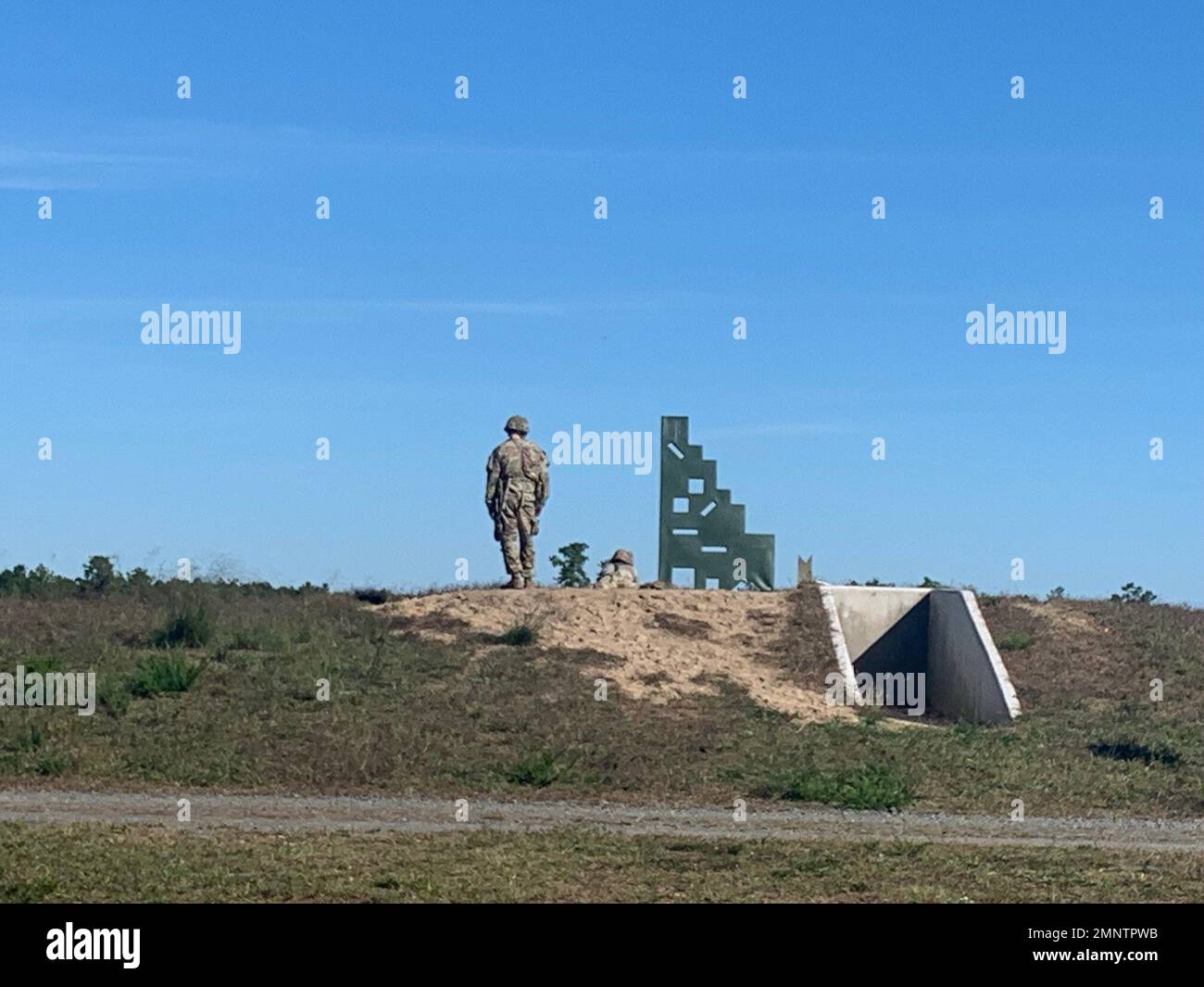 The soldiers from the 104th Engineer Battalion are at the Fort Dix ...