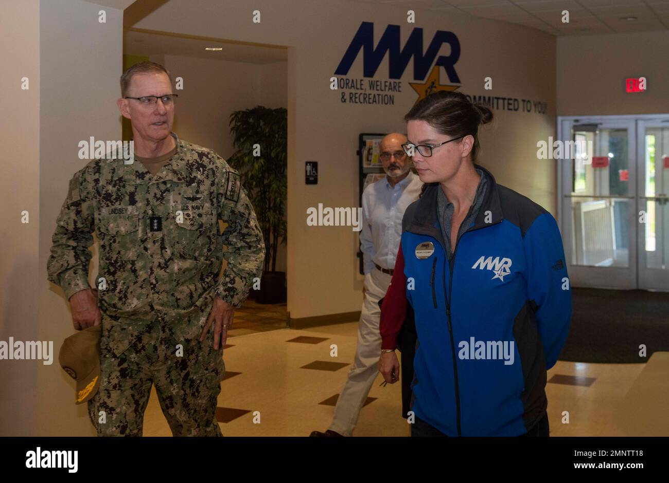 GREAT LAKES, Il. (Oct. 6, 2022) Vice Adm. Yancy Lindsey, Commander ...