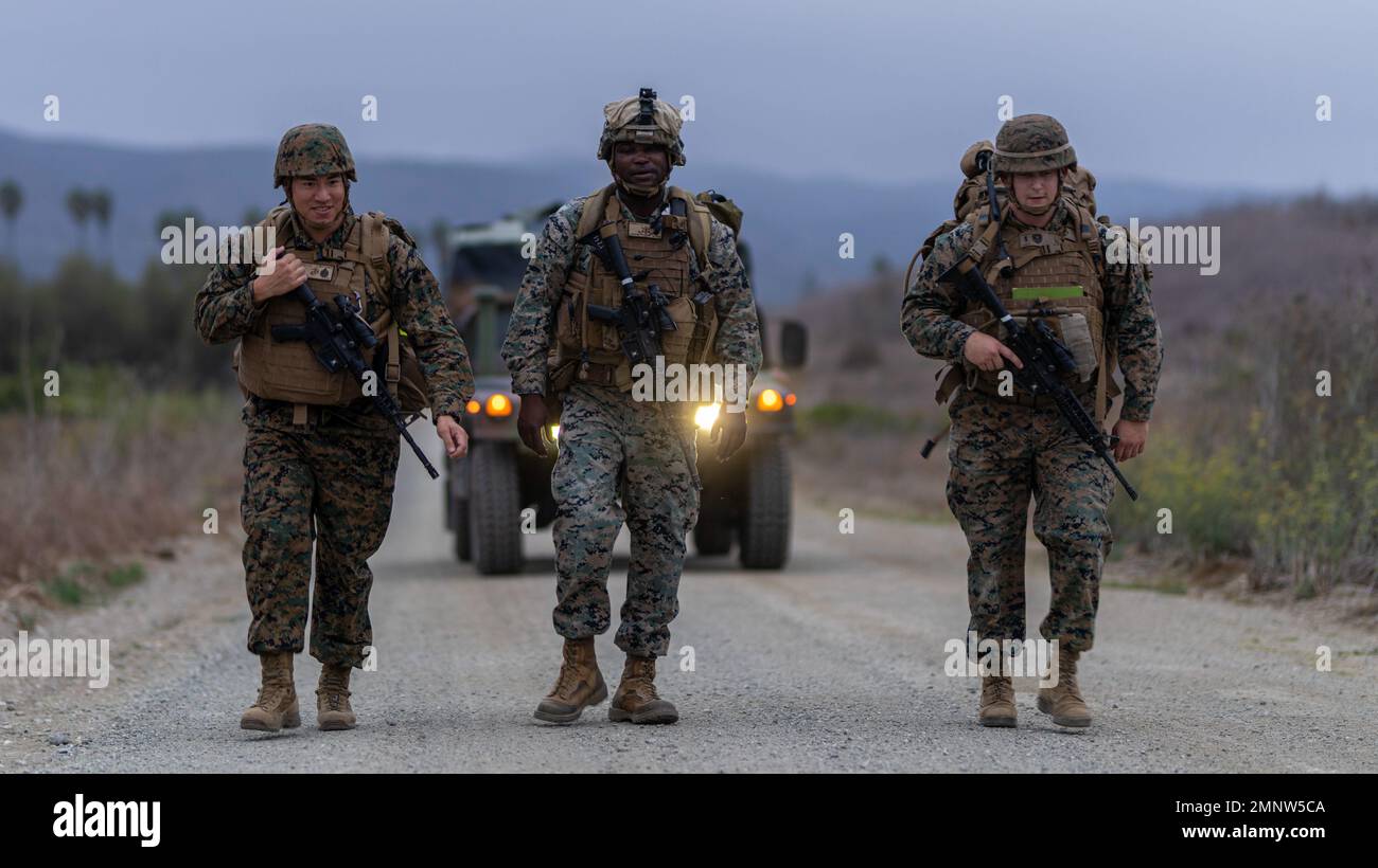 U.S. Marines with 9th Communication Battalion, I Marine Expeditionary ...