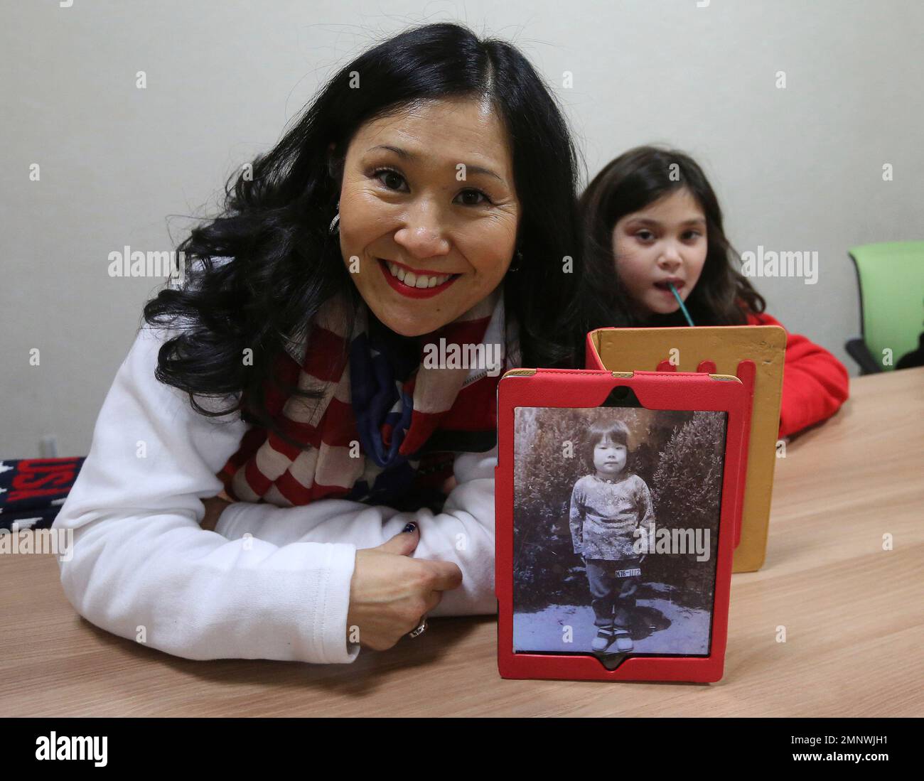 In this Thursday, Feb. 22, 2018, photo, Kim Muir and her daughter ...