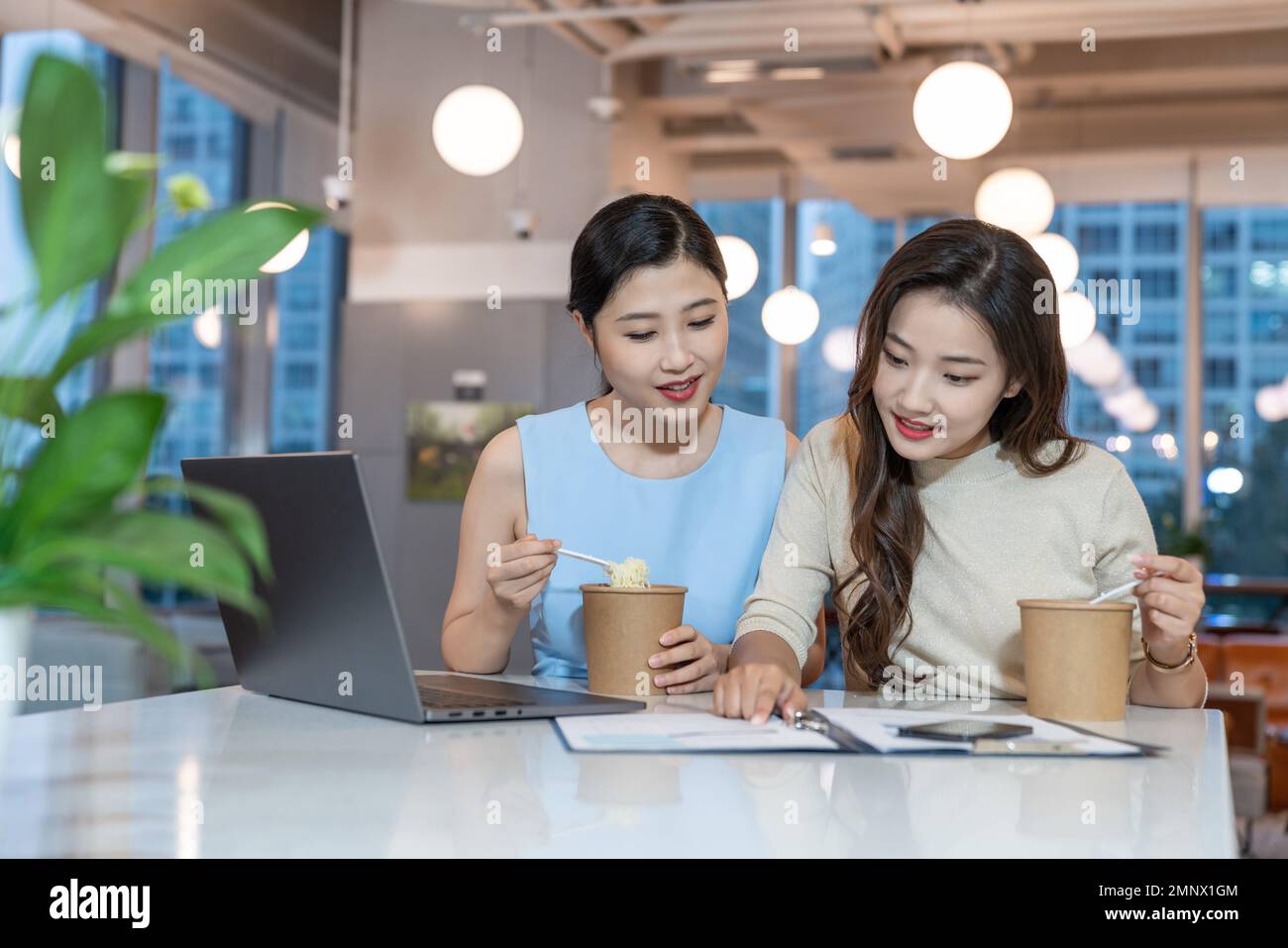 Work overtime business lady Stock Photo - Alamy