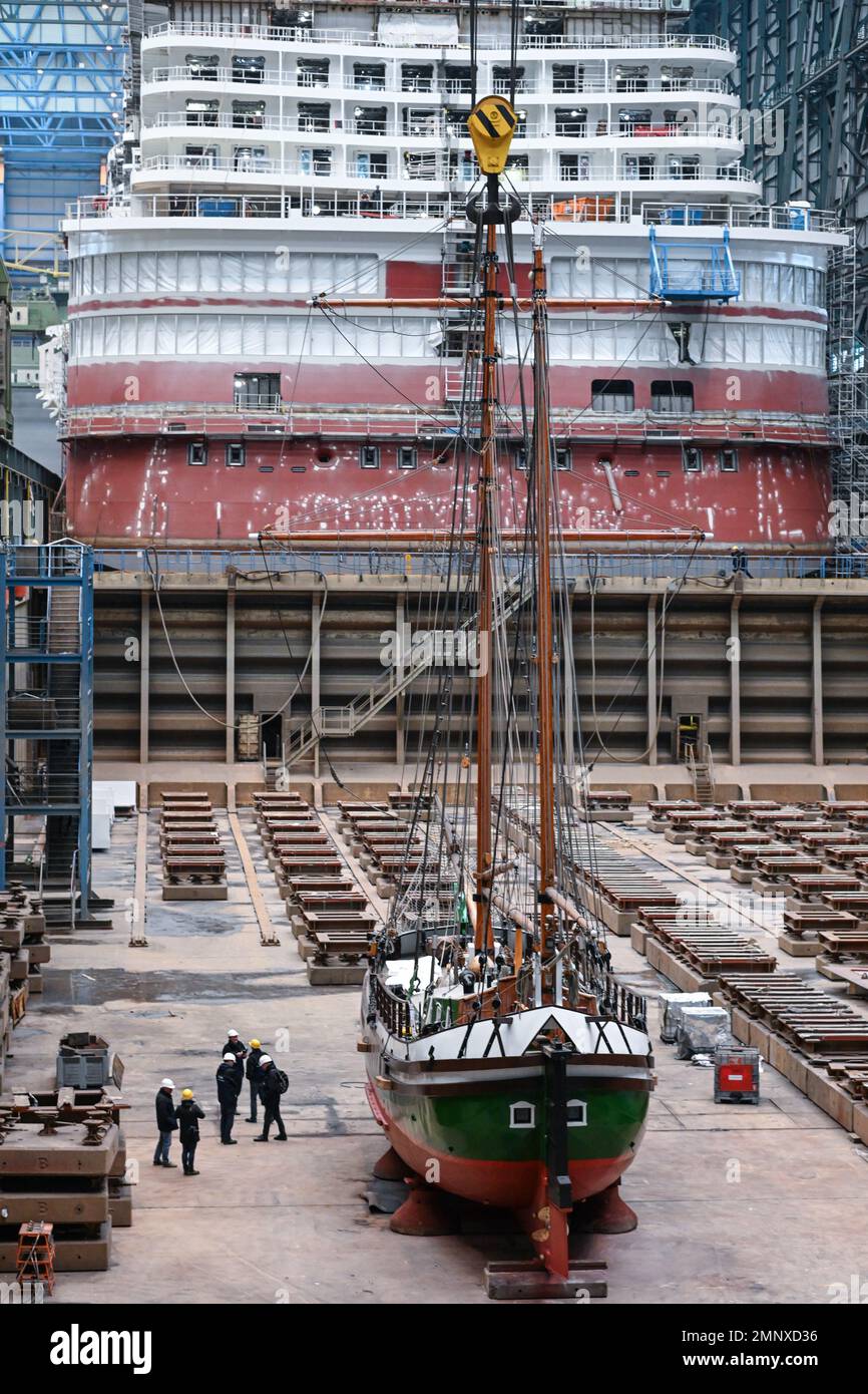 Papenburg, Germany. 27th Jan, 2023. The traditional ship "Gesine von Papenburg" lies in the ...