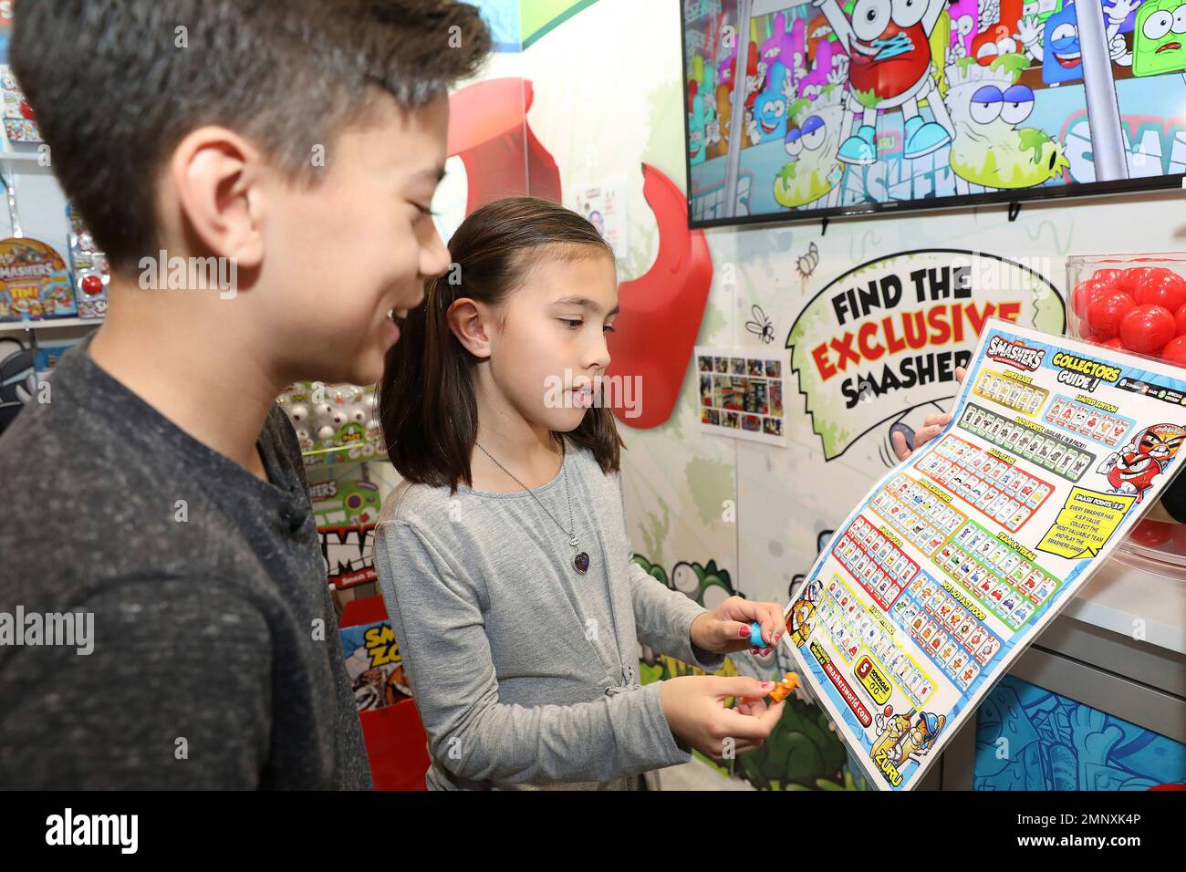 IMAGE DISTRIBUTED FOR ZURU - EvanTubeHD and his sister check out ...