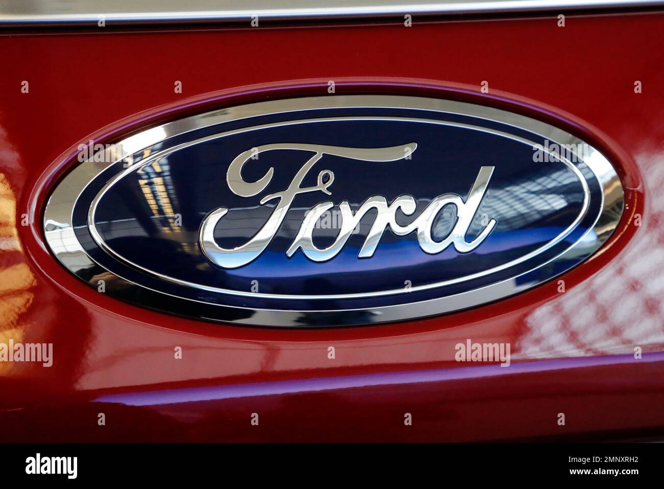 This is the Ford logo on a 2018 Expedition 4x4 on display at the ...