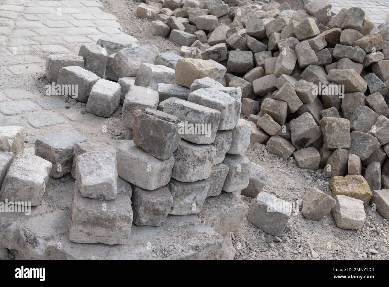 Cobblestone installation hi-res stock photography and images - Alamy