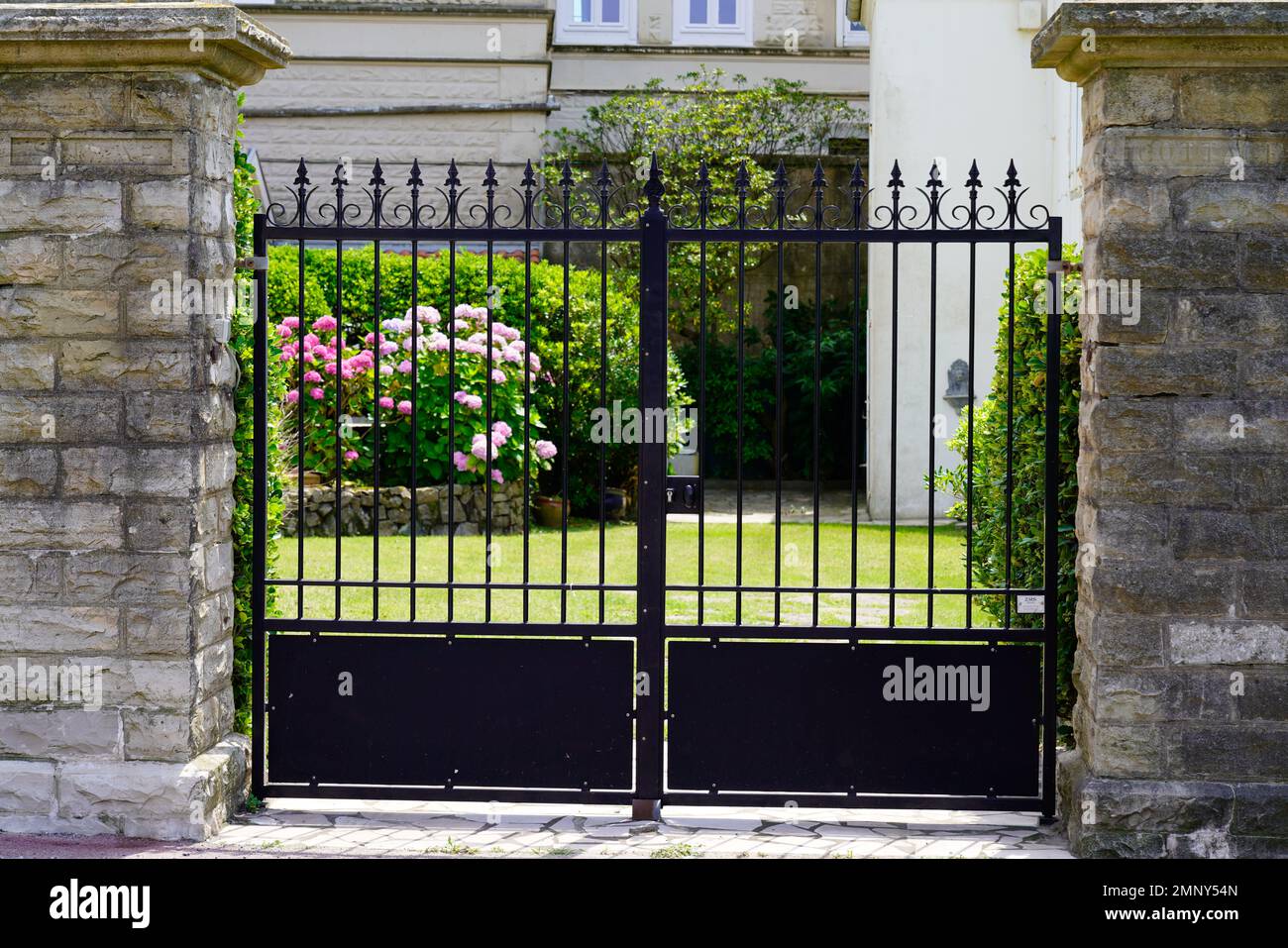 portal street classic french ancient home steel dark black metal retro ...